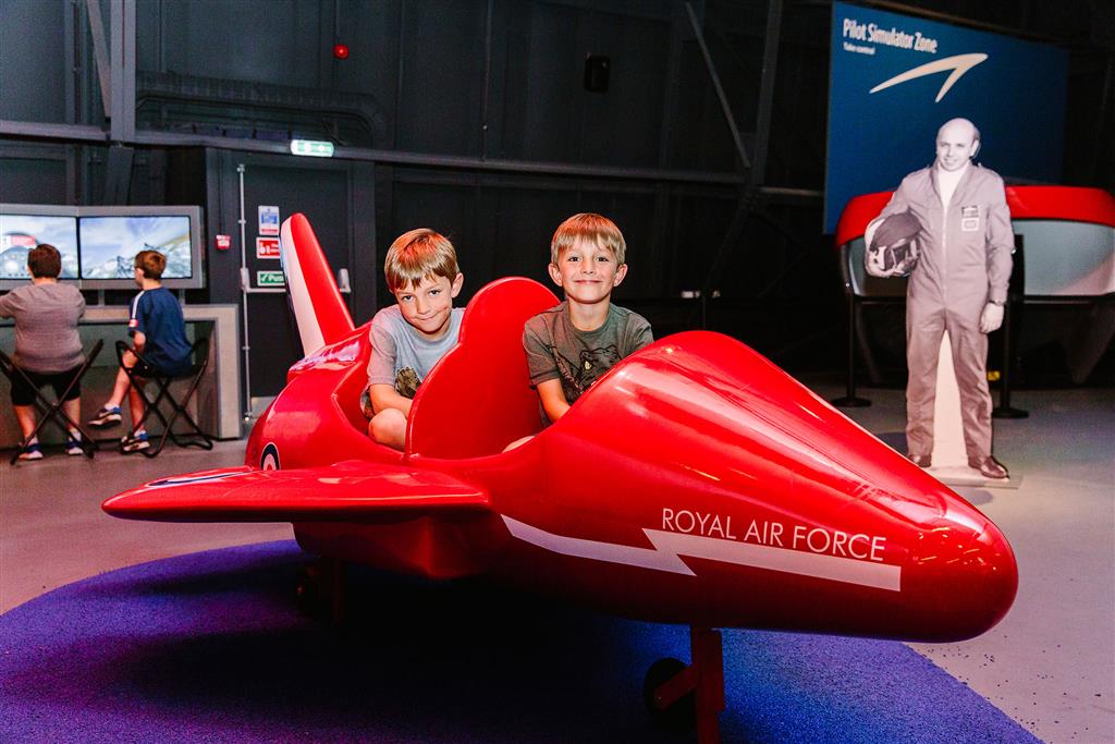 RAF Stories: The First 100 Years: 1918 - 2018 - RAF Museum