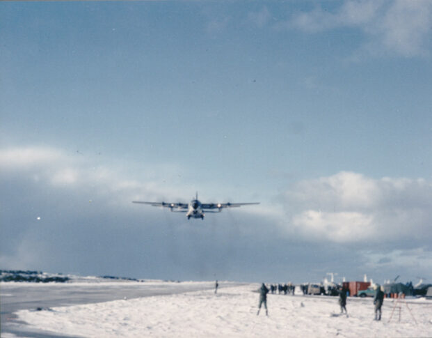 The Hercules in the Falklands War - RAF Museum