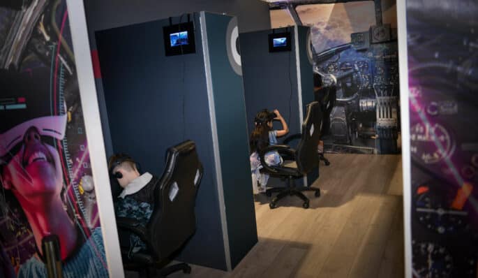 Virtual Reality Flight Simulator | Spitfire Flight Experience | RAF Museum
