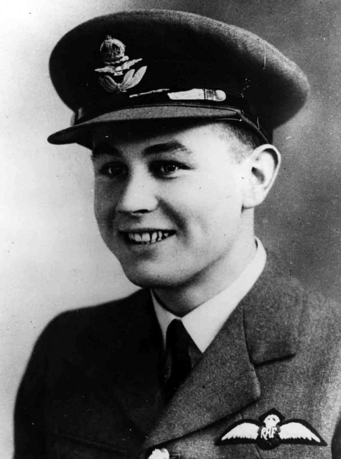 For Valour: Pilot Officer Cyril Joe Barton's Victoria Cross - RAF Museum