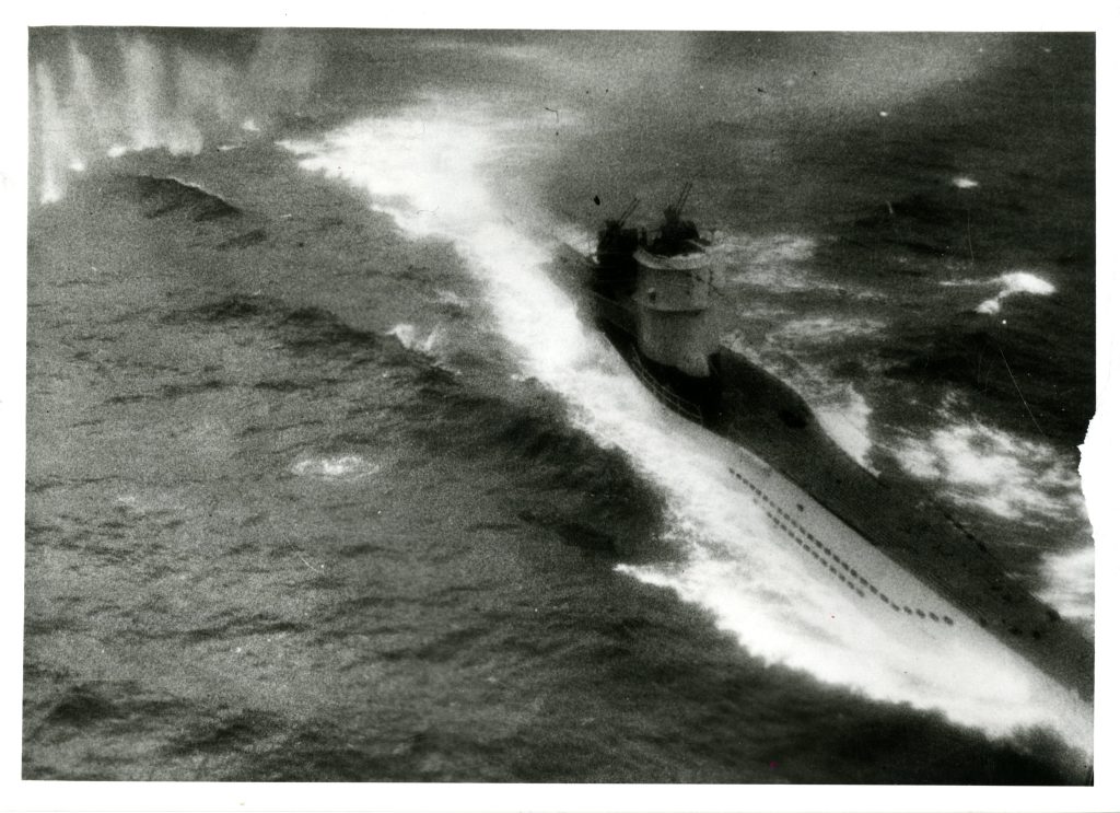 For Valour: Flight Lieutenant Cruickshank VC - RAF Museum