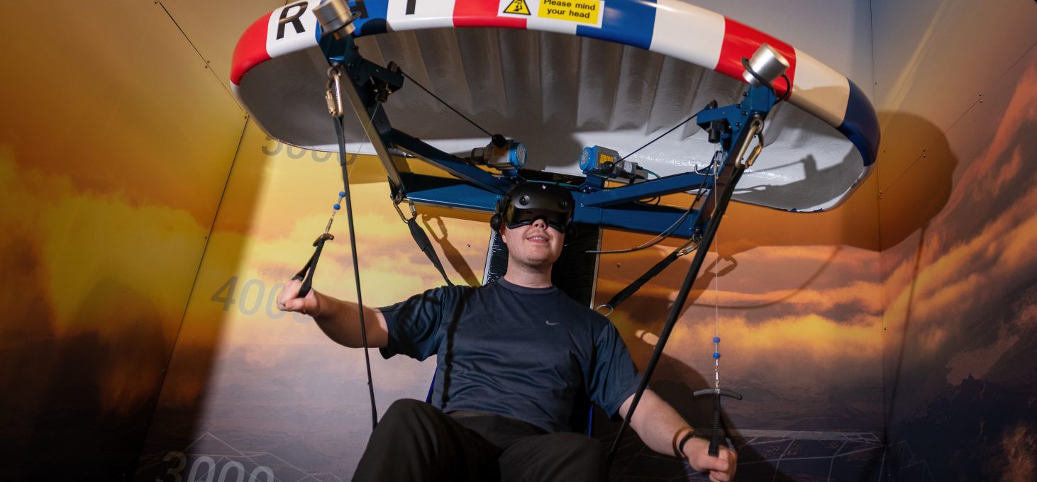 Aircraft Experiences | VR Flight Experience | RAF Museum Midlands